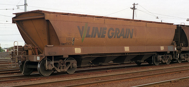 GJF bulk grain hoppers